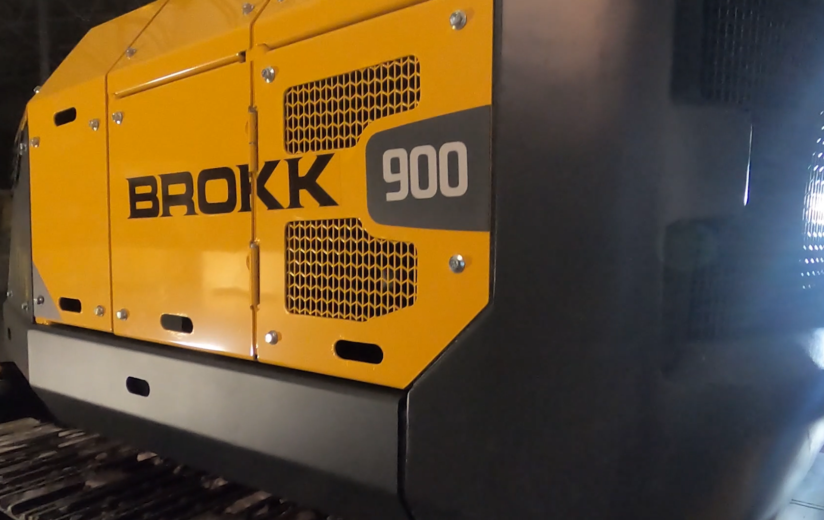 Introducing: Brokk 900 - Brokk Global