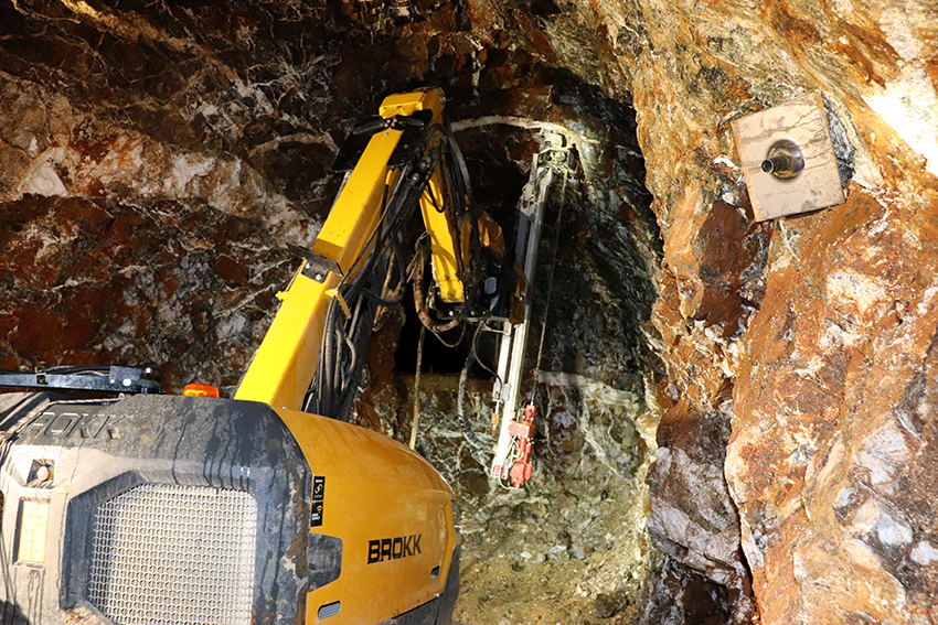 Electric pioneers underground - Brokk Global