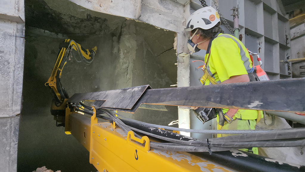 Don’t sweat the heat! - Brokk Global