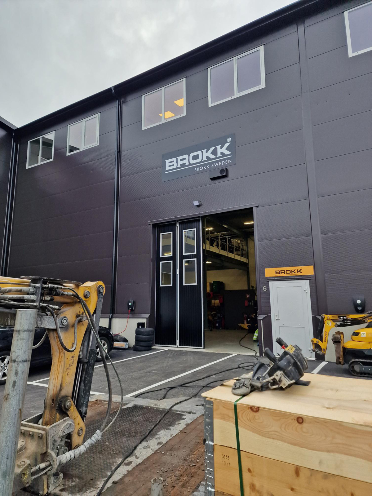 Brokk AB expands presence with Brokk Sverige AB! - Brokk Global