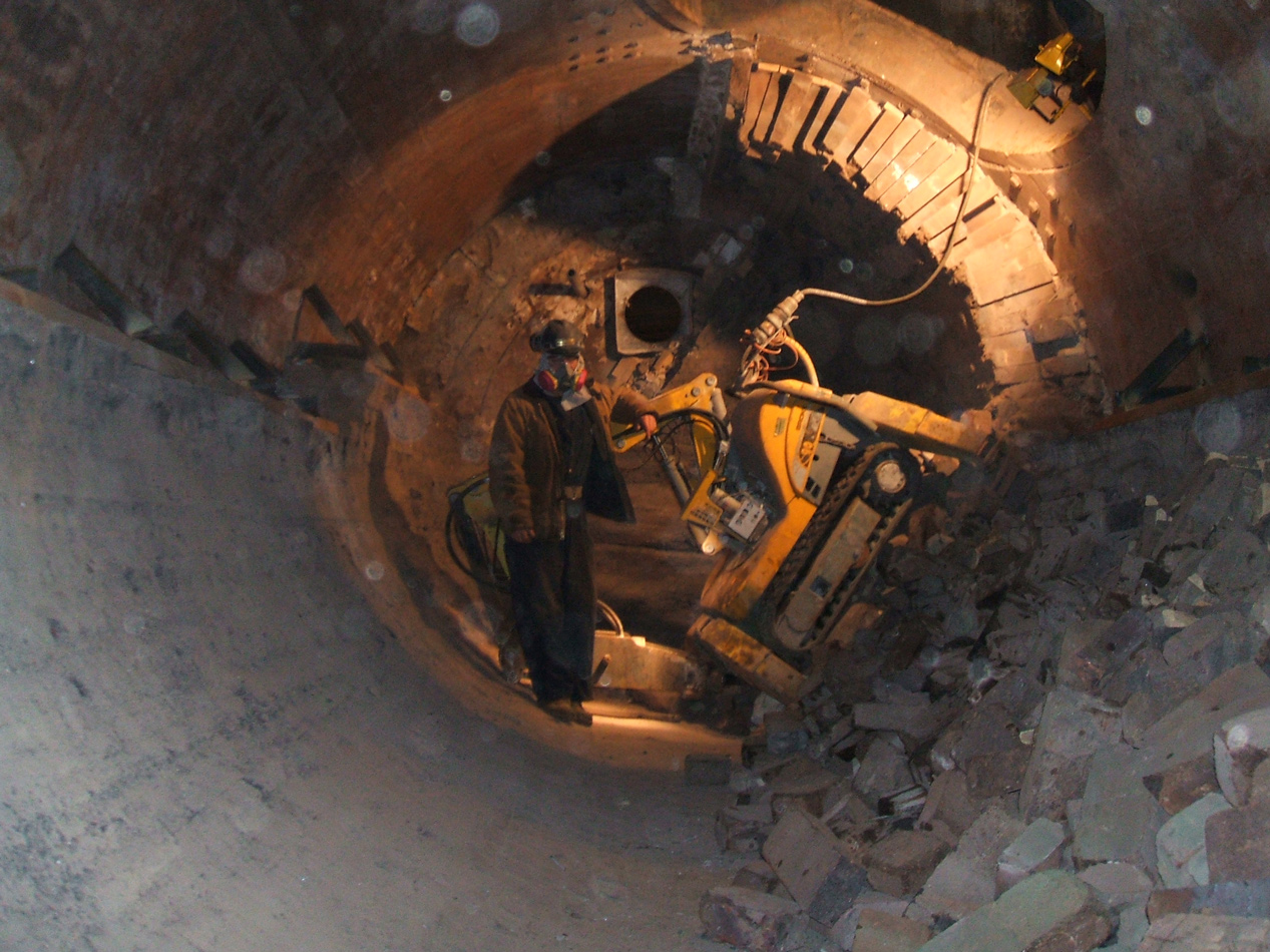 Beat the Heat with Remote-Controlled Demolition Machines - Brokk USA