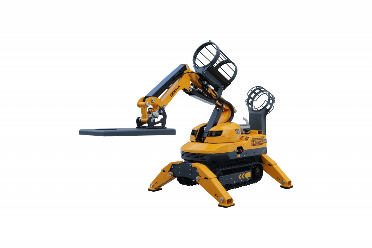 Vacuum Excavator - Brokk USA